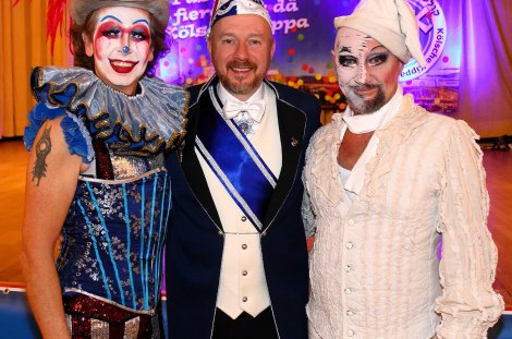 Ausgequetscht - Aaron Knappstein